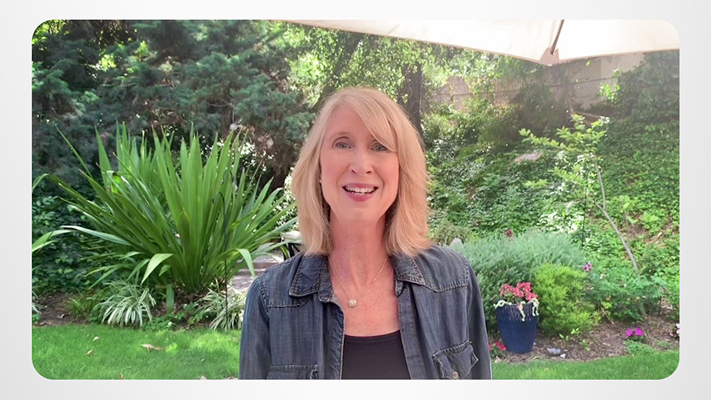 Actress Tamra Takes on a New Role @home
