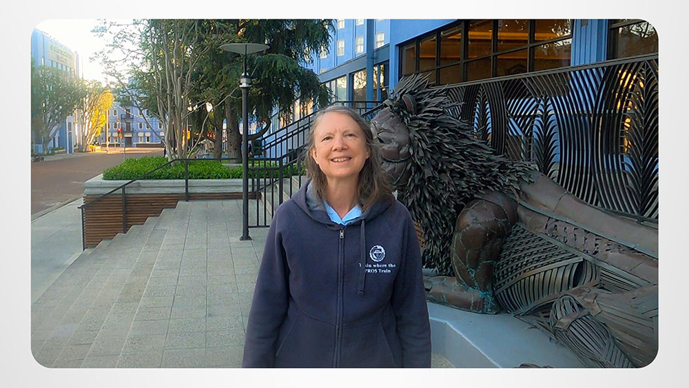 Janet Joins the Interne Ranks @home