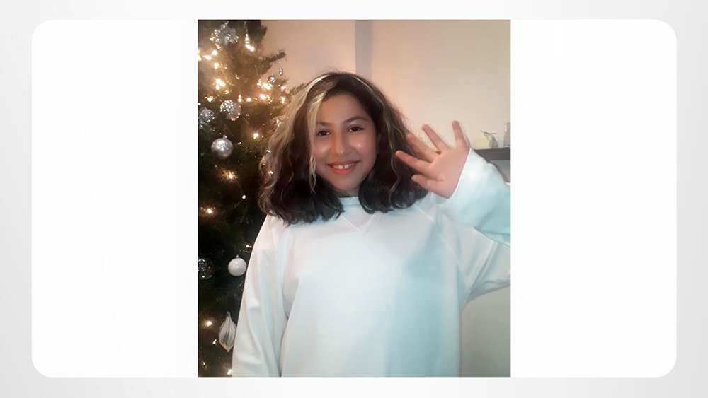 ’Tis the Season to Sparkle and Shine @life with Lesly
