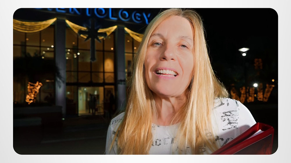 Robyn Realmente Hablará esta Noche @life